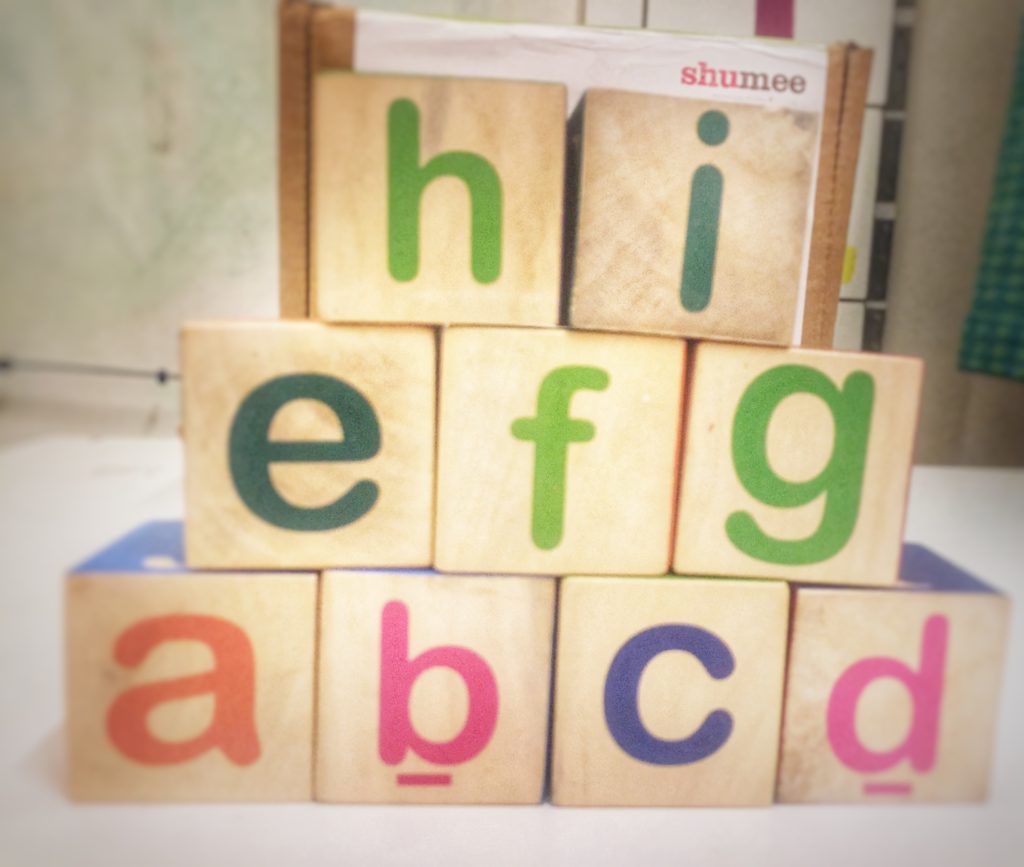 Shumee Alpha Blocks | Toy Review | Go Mommy