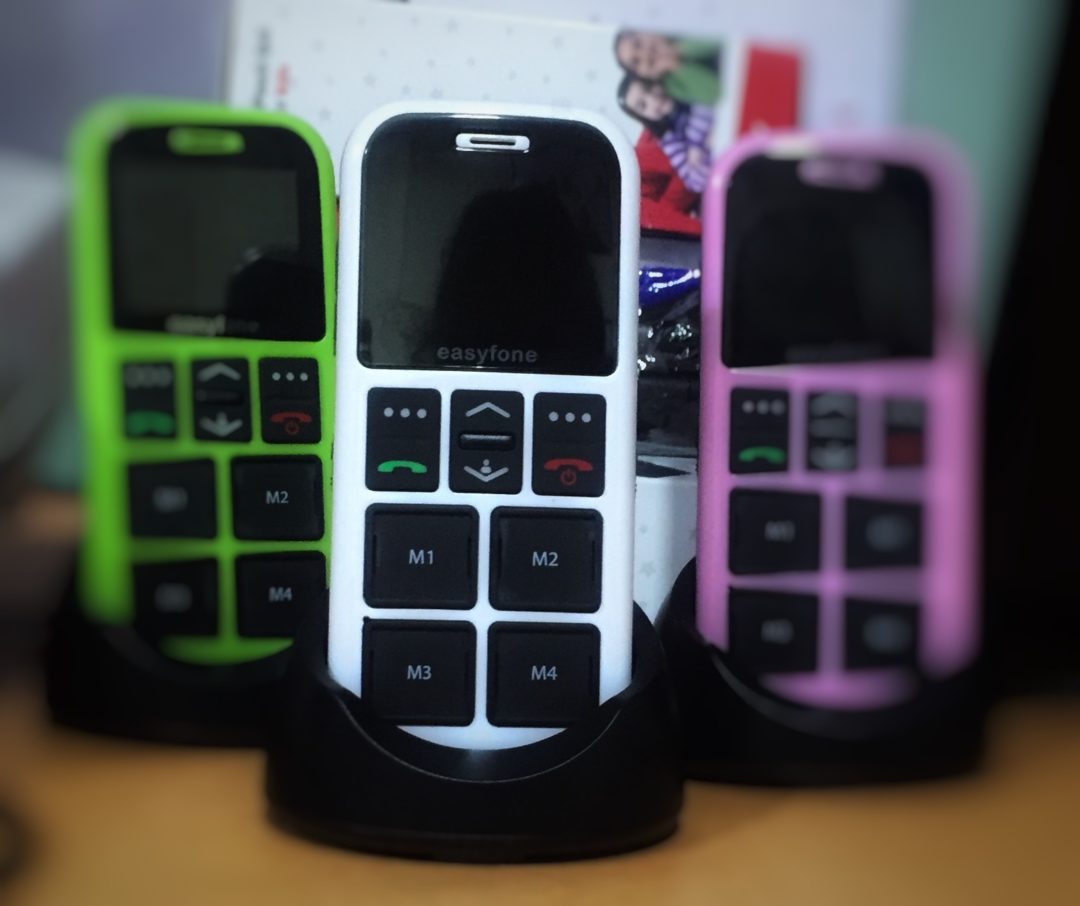 easyfone Star- A one of its kinds Safety Gadget for Children | Go Mommy